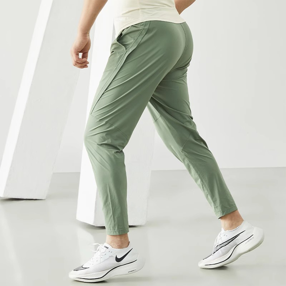 Apex Motion Joggers – Maison Clair